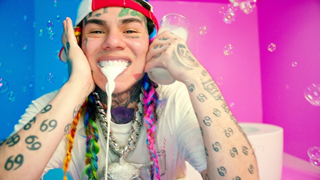 6ix9ine Declares He's 'No Snitch', But Will Spill the Beans To Police ...