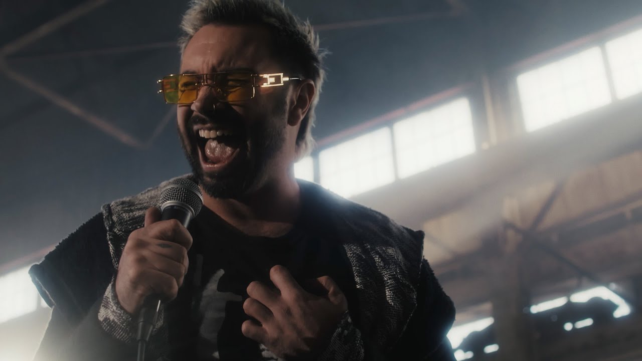 Has Bono from U2 Replaced Spencer Sotelo in Periphery? - VanFLIP